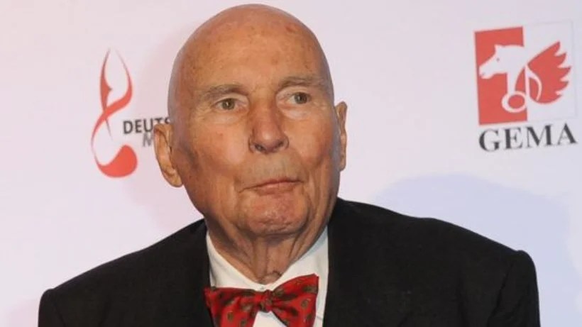 Hans Werner Henze: aesthetic-theatrical do-gooder in three operas and a ...